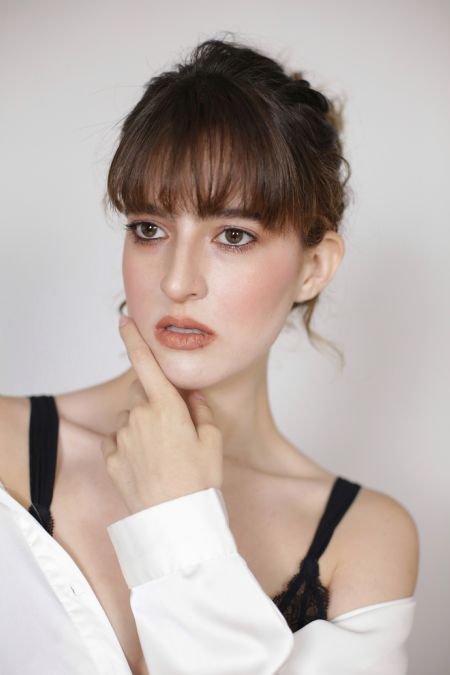 Moti, Femenino, 25 Años, Modelo, Actor, Cantante, Bailarín, Extra